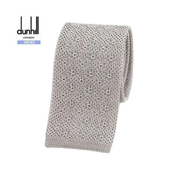商品名：イタリア製 スクエア シルク ニットタイ(ネクタイ)ブランド：dunhill生産国：イタリアサイズ：実寸ー大剣先6cm※多少の誤差はご了承下さい。素材：シルク100%カラー：グレーベージュ系【モニタの環境によって色が異なる場合があり...