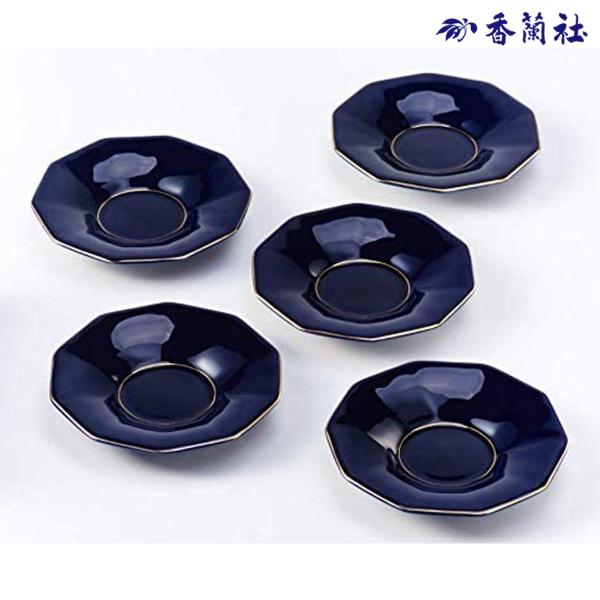 【商品仕様】素材：磁器サイズ：径12×高2.5cmカラー：爽やかで少し濃いめ容量・内容量：茶托5枚付属品：化粧箱【商品説明】香蘭社の茶道具、茶托揃G410-RAAは、有田焼の伝統工芸を活かした日本製の逸品です。爽やかで少し濃いめのカラーが上...