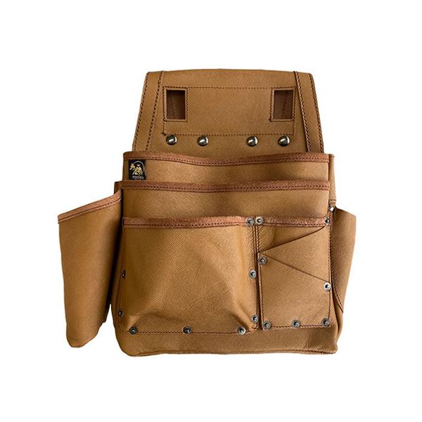 ●特長・キズや摩擦に対し、剛く（つよく）し、型崩れもしにくい特殊加工を革表面に施した朱雀「剛-Gou」。・差金もさせる「差金専用窓」をベルト通し箇所につけ、小物を個別に収納できる三段式ポケットを採用した事で、使いやすさも充実した仕様となって...