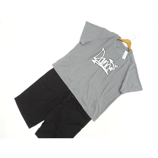 商品説明吸汗速乾機能素材を使用。汗をかいてもべたつかず、サラッと快適な着心地です。ハーフパンツのウエストはゴム&amp;ひも仕様。スポーツやレジャー、お部屋着など様々なシーンでお使いいただけます。新品タグ付きで状態の良い商品です。ブランドv...