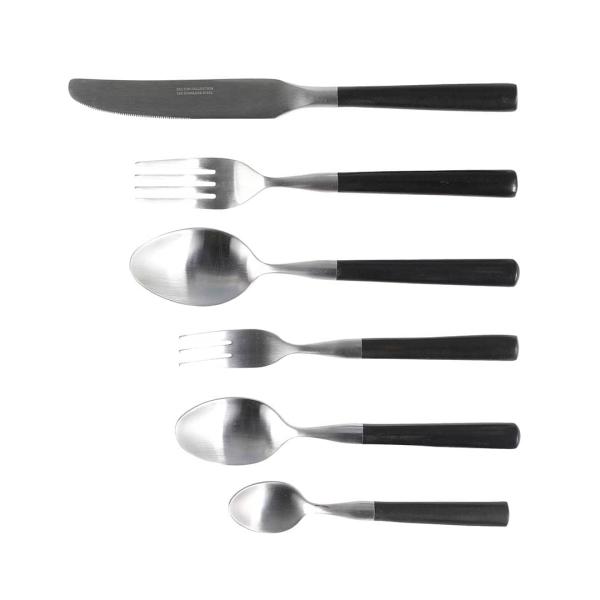 どこか懐かしい、ヴィンテージの香りがするベイクライトカトラリー。合成樹脂の持ち手は、重すぎず手にもフィットしやすいため、気がつくといつも使っているお気に入りのカトラリーに。マットなステンレスは細かい傷を気にする事なく、長くお使い頂けます。※...