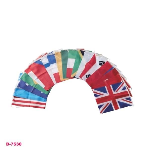 品番：D-7530 万国旗20(縦柄20枚1組)商品仕様：●サイズ/旗サイズ：縦45×横35cm、全長：約15.5m ●材質/ポリエステル(旗・紐) ●重量/260g在庫に関して：この商品は、他店舗でも同時販売いたしております。在庫更新のタ...