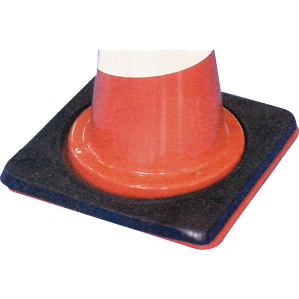 ●ゴム製で幅広く使用できるコーン用おもりです。品番：K-1729 ポストウェイト商品仕様：●商品本体サイズ：36cm角×厚25mm●素材：ゴム●仕様：70cmコーン用検索ワード：ウェイト ウエイト おもり 三角コーン カラーコーン 運動会 ...