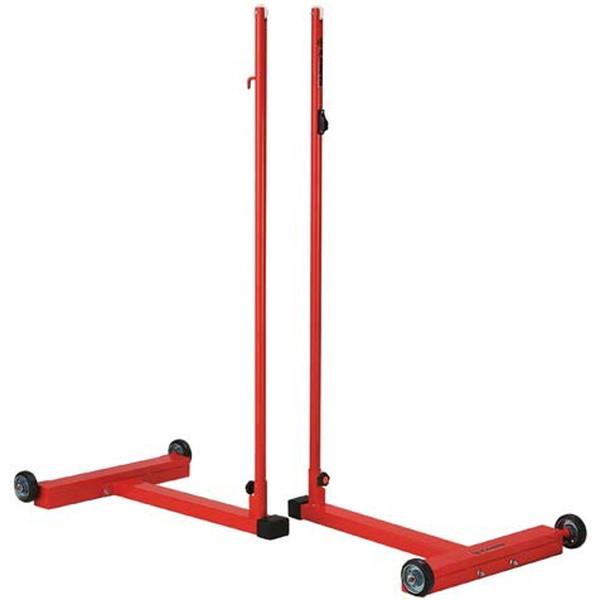 ●ワンタッチクリート止●上部ロープをクリートに通すだけでネットが張れます。●100mm直径大型タイヤで移動ラクラク●底面すべり止め品番：K-1914 移動式バドミントン支柱商品仕様：●材質：主材/スチール34mm直径●サイズ：幅68cm×奥...