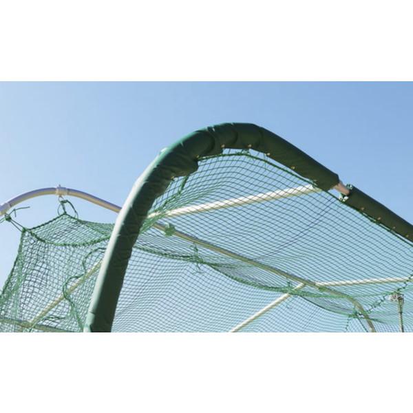 ●寸法／芯材：長さ200cm×厚み2cm●重さ／約4kg●素材／カバー：ターポリン緑、芯材：ポリエチレンフォーム品番：F-76 移動式バックネット用前面保護マット商品仕様：●寸法／芯材：長さ200cm×厚み2cm●重さ／約4kg●素材／カバ...