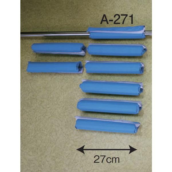 ●鉄棒に巻くだけで膝の裏やお腹を保護できます。品番：A-271 鉄棒サポートパット27（8本入）商品仕様：●寸法／長さ27cm×外径5cm×内径3cm●色／ブルー●中身／発泡ポリエチレン●外皮／ナイロン検索ワード：鉄棒 パット パッド サポ...