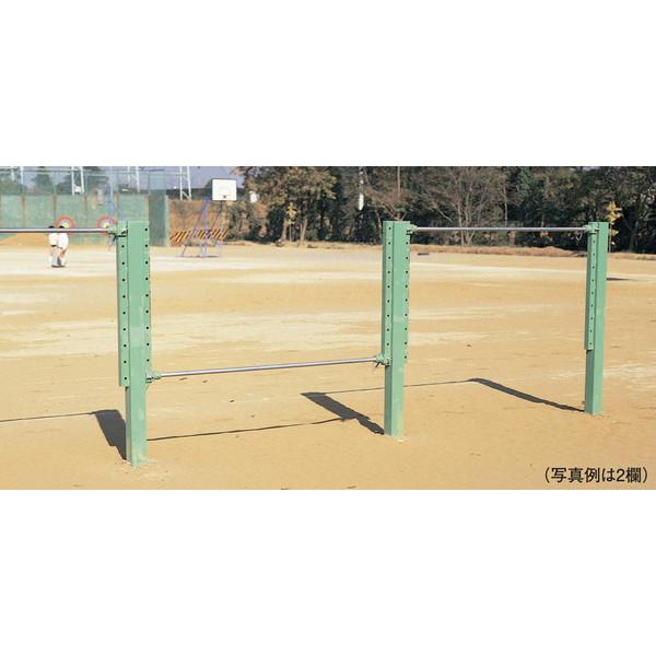 ●屋外用の調節式低鉄棒です。品番：A-30 屋外用調節式低鉄棒 メッキシャフト 初欄商品仕様：●主材／100×50角●寸法／高さ0.6m〜1.5ｍ 芯々1.94m●無鉛塗装●※別途基礎工事が必要となる場合がございます。検索ワード：鉄棒 低鉄...