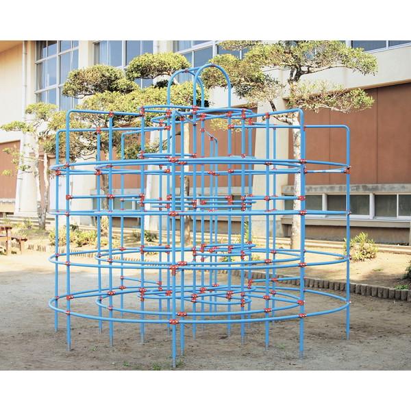 ●スチール製の円形5段型ジャングルジム品番：D-18 キャッスルタワー5段商品仕様：●寸法／全長3m×全幅3m×全高2.79m●仕様／スチール製 コンクリート工事●無鉛塗装●本製品は、「遊具の安全に関する規準」JPFA-SP-S:2024に...