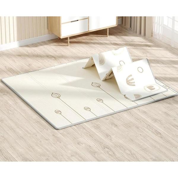 【発売日：2024年03月14日】全材質使用：子供にやさしい無毒無臭のXPE高密度安全素材を使用するベビーマットです。ホルムアミド、フタル酸、BPA、または鉛が含まれていません。ハイテクノロジ?コーティング技術も生かして、柄色の褪色がしませ...