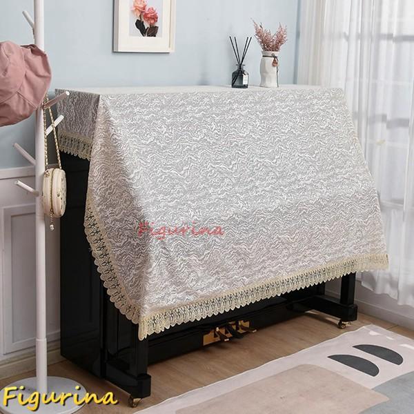 【発売日：2024年06月28日】【エレガント】エレガントで素敵です。独特の外観でしわになりにくてよい懸垂感を持つ。エレガントでエレガントな空間を演出するピアノカバーでお部屋を明るくします。【オススメ】大切なピアノの保護をしつつ、お部屋のア...