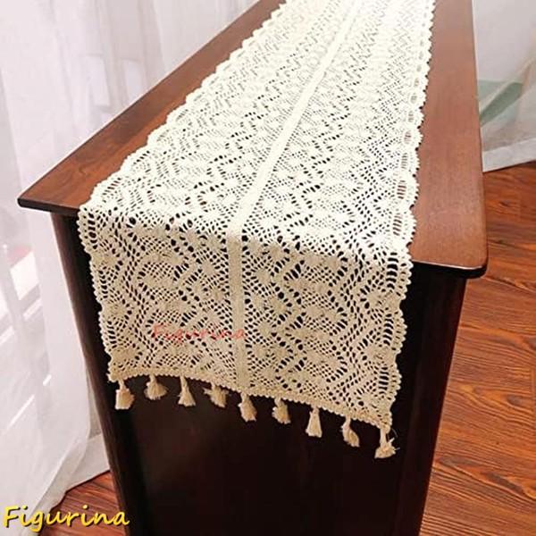 【発売日：2024年10月29日】ミニマリストのデザインでクラシックな花柄を取り入れたテーブルランナーは、スタイリッシュでリラックスしたダイニング環境を演出し、生活の質を向上させます！デザイン豊かなテーブルランナーは、お部屋の雰囲気を一気に...