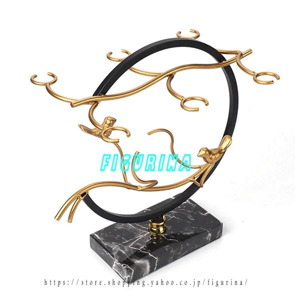 【発売日：2024年05月29日】大切なワインをより貴重に見せながら、お部屋にヴィンテージなスタイルと雰囲気を演出し、ワインの試飲を愛する友人や家族への思いやりのある贈り物になります。頂部の設計、円形の木材の設計、二つのらせんはカップを掛け...