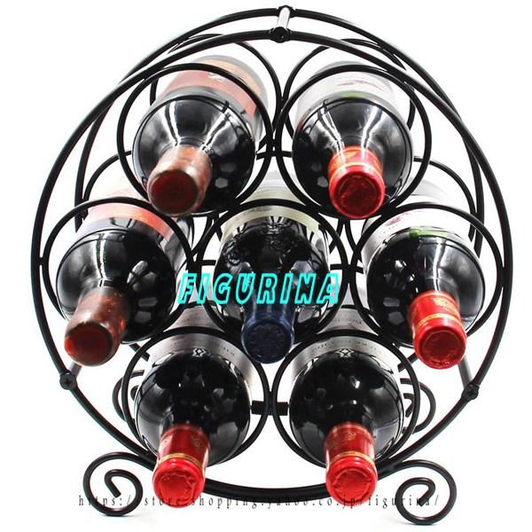 【発売日：2024年05月29日】【最大7本のボトルを収納可能】この金属製のワインラックは7本のボトルを収納でき、特徴的で幾何学的なデザインにより、このワインラックはキッチン、ダイニングルーム、またはバーエリアに展示する価値があります。【美...