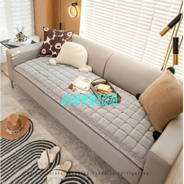 【発売日：2024年05月30日】【滑り止め底部】- 背面に保護シリコン粒子を使用しており、ソファの表面にしっかりとフィットし、ズレを防ぐためソファを傷つけることなくしっかり固定されます。【簡単取り付け＆洗濯可能】- ガーデンシックコットン...