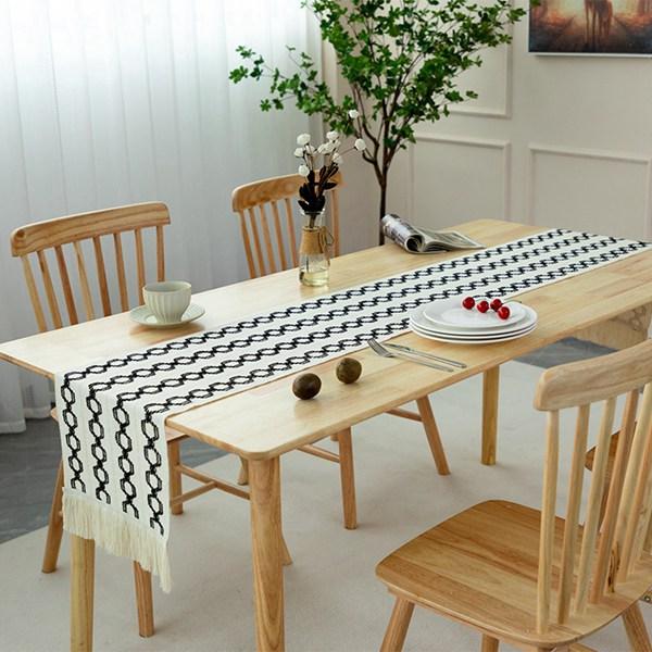 【発売日：2024年01月15日】★【多機能】シンプルで上品のデザインで、デスクマット、テーブルマット、デスク、テーブル、学生デスク、学習机、ティーテーブル、ポーカー、アスレチックスなどに使用できます。★【北欧デザイン】温かみのある北欧デザ...