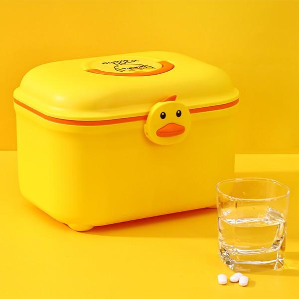 【発売日：2023年07月17日】【緊急ボックスの必要性】家族、病院、診療所、アウトドア、事務所など用に、常備薬をまとめてコンパクトに収納出来る救急箱です。いざという時にもさっと持ち運べるので、万が一急な災害が起きた時でも、慌てることなく対...