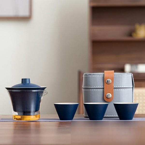 【発売日：2024年02月27日】?使いやすい：てひらのサイズでバッグに収納され、持ち運びが便利です。外出先でも自由に好きなお茶を楽しめます。いつでもどこでも美味しいお茶を入れて楽しむ事ができます。?セット内容：急須* 1、湯呑み* 3、収...