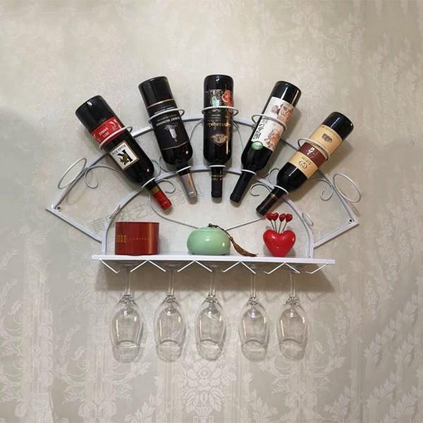 【発売日：2024年05月13日】◎デッドスペースの有効利用。戸棚の下、食器棚、キッチン収納棚、キャビネット下などの空いたスペースに取り付ける、空間の有効利用ができ、ワイングラスも美しく収納。◎ワインラックは7本のワインまたはシャンパンを収...