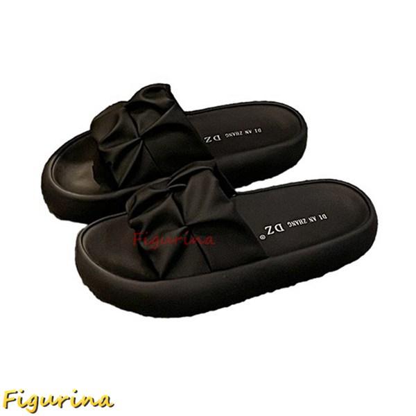 【発売日：2024年06月26日】【フィット感】インソールにはふわふわのクッションを入れているので履き心地がよく足が疲れにくい使用に。日常使いと優れたフィット感のためにデザインされています。【デザイン】シンプルなデザインだから、これからの季...