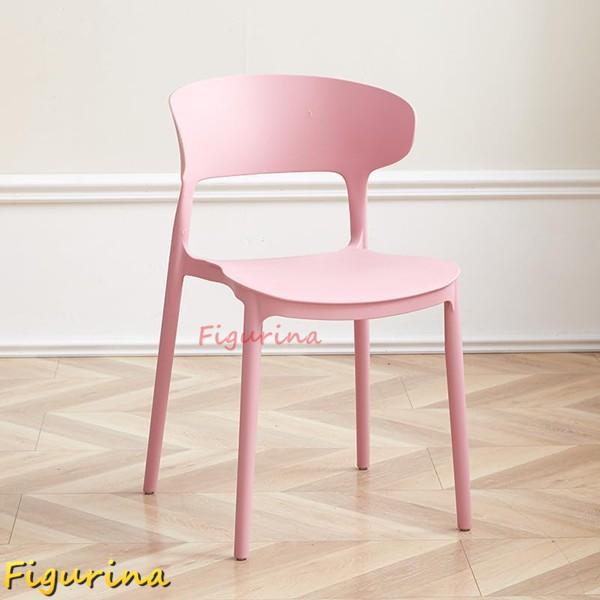 【発売日：2024年07月17日】【シンプルで洗練されたデザイン】シンプルな形状と独特の質感が、空間におしゃれで繊細な印象を与えます。【耐久性と安全性】新しい強化PP素材と一体射出成形で作られたダイニングチェアは、高い強度と靭性を提供し、安...