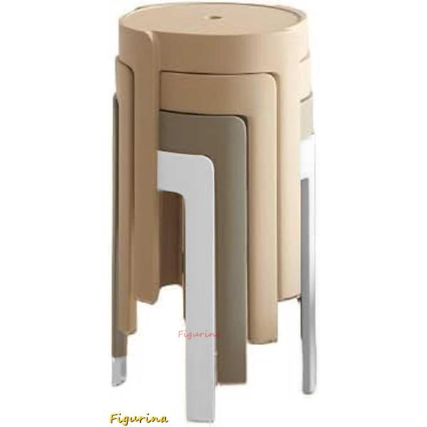 【発売日：2024年07月17日】鮮やかなカラーがお部屋のインテリアとしても映える、目を引くデザイン！サイズ：幅28cm 高さ46cm 椅子の脚の間隔は40cm。 積み重ねやスペースの節約：スタックチェアのデザインは非常に巧妙で、簡単に積み...