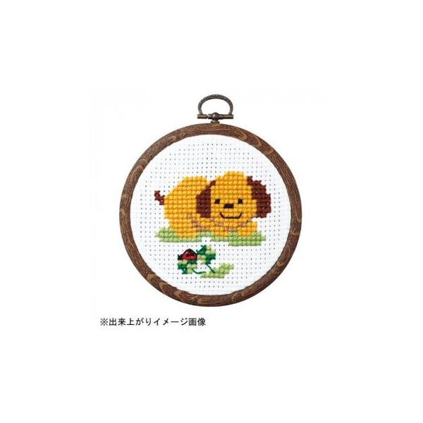 刺繍糸や針、おしゃれなフープなどがセットになった制作キット♪初心者の方におすすめです。