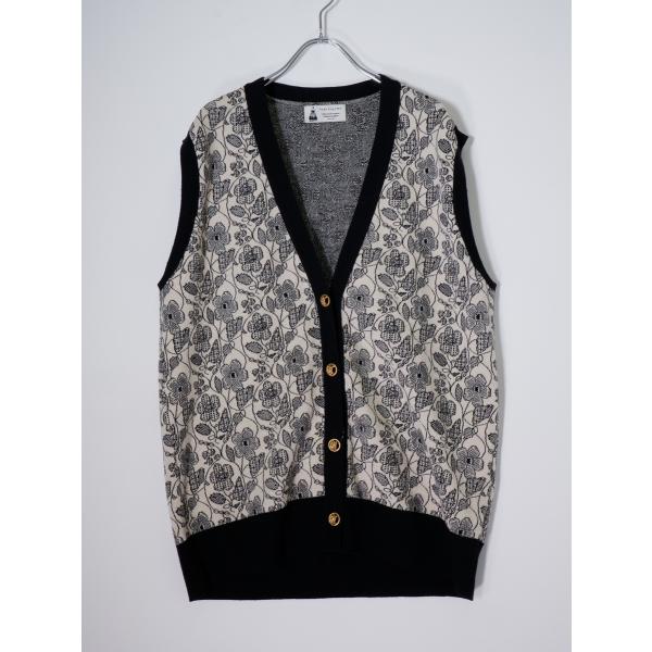【ブランド】leur logetteルール ロジェット【アイテム】2022AW FLOWER JACQUARD VESTニットベスト【サイズ】サイズ[1] 肩幅約41cm/身幅約50cm/着丈約70cm【カラー】ブラック|アイボリー【素材】...