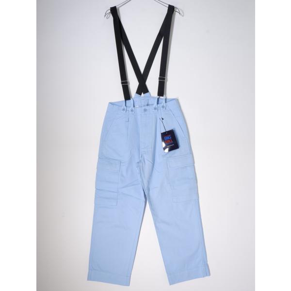 【ブランド】BIGBILLビッグビル【アイテム】レディース ツイル カーゴパンツ サスペンダー付きワークパンツ新品【サイズ】サイズ[M] ウエスト76ｃｍ、股下約64ｃｍ、裾幅約21ｃｍ【カラー】ライトブルー【素材】 綿 100%【状態】N...