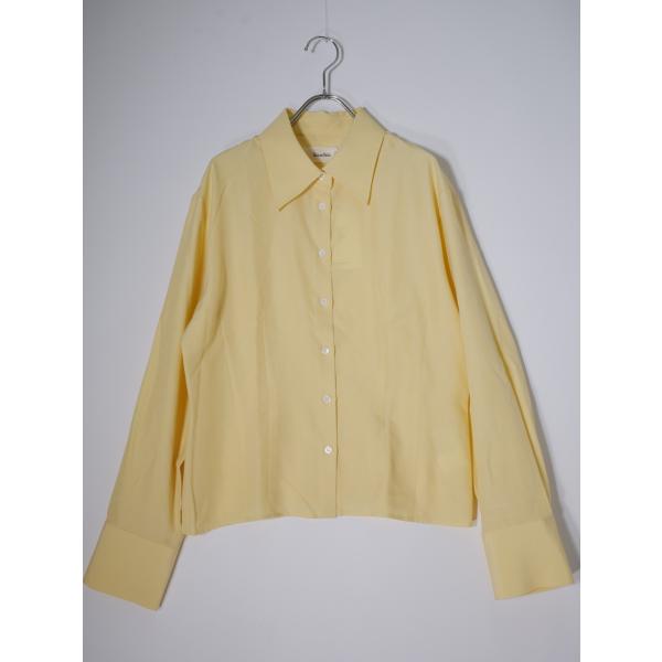 【ブランド】Ernie Paloアーニーパロ【アイテム】2025AW Silk Dart Shirtシルク ダーツ シャツ未使用品【サイズ】サイズ[38] 肩幅約45cm/身幅約49cm/着丈約56cm/袖丈約58cm【カラー】イエロー【素...