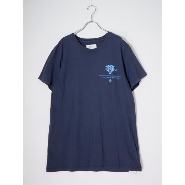 【ブランド】PLCピーエルシーPASADENA LEISURE CLUB【アイテム】MUSE de Deuxieme Classeドゥーズィエムクラス購入2023SS PLC estern Conference Tee Tシャツ【サイズ】サ...