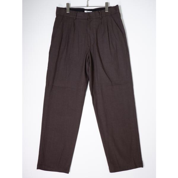 【ブランド】COMMASコンマス【アイテム】Linen-blend straight pantsリネン ブレンド 2タックパンツ【サイズ】サイズ[L] ウエスト約84cm/ヒップ約108cm/股上約33cm/股下約78cm/わたり幅約32c...
