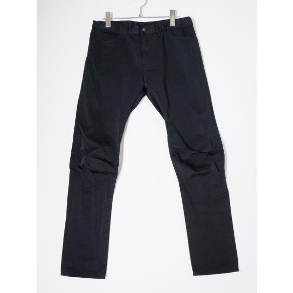 【ブランド】COMME des GARONS HOMME PLUSコムデギャルソン オム プリュス【アイテム】ポリエステル加工 膝立体ダーツパンツ【サイズ】サイズ[S] ウエスト約80cm/ヒップ約102cm/股上約24cm/股下約78cm...