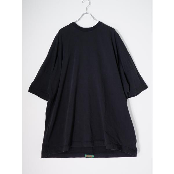 【ブランド】CASEY CASEYケイシーケイシー【アイテム】S20021 ODEM T-SHIRTオーバーサイズ Tシャツ【サイズ】サイズ[M] 身幅約74cm/着丈約84cm/裄丈約64cm【カラー】ブラック【素材】コットン100％【状...