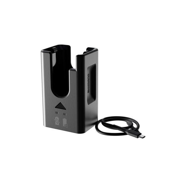 ■商品情報・EC-DN100は、ワイヤレスDi2バッテリーを充電するためのコンパクトな新しい充電器です。 ・新たなパワーソース：Di2バッテリーが進化して、充電器もさらに使いやすくなりました。・付属：USB CtoC ケーブル付属※商品画像...