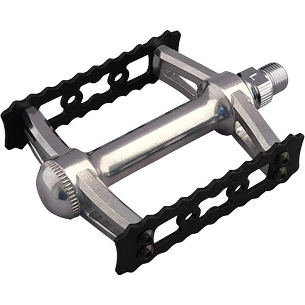 ●商品説明Gorditoはスペイン語で（愛着を込めて）“ぽっちゃり”という意味を持ちます。約94ｍ ｍ×85ｍ ｍの踏面はSylvan シリーズ中最大で、しっかりと足を預ける事ができます。快適なライディングを好まれる方や、足の大きな方へおす...