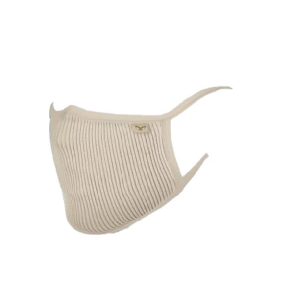 花粉や大気中のホコリを除去する新技術のマイクロネットフィルター構造のスポーツマスクです。フィルター部分が「蛇腹」構造になっており、顔に装着してもフィルター面がストレッチすることにより生地が広がりにくく、高いフィルタリング性能があります。イン...