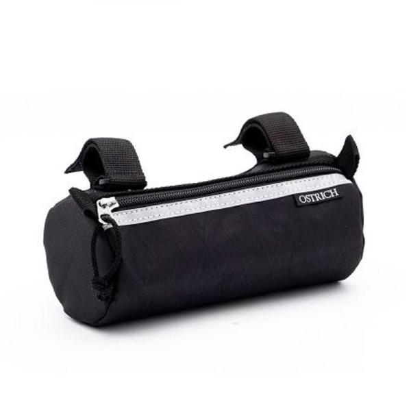 ■商品紹介・ロード向けのコンパクトサイズが新登場・バックポケットに入り切らない荷物や重い物の収納にオススメです。■商品情報・直径：85mm ・横：190mm・重量：60g ・容量：1L・カラー：ブラック