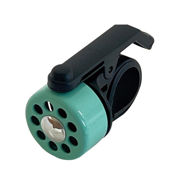 ■商品情報・横向き取付け＆下向き取付け」の2通りの取り付け方が特徴です。・水平に取り付けられ、スポーツバイクにもマッチするデザインのベル。・樹脂アームは小さいスナップでも確実にならすことができます。・取付け適用径：Φ22mm 又は Φ25....