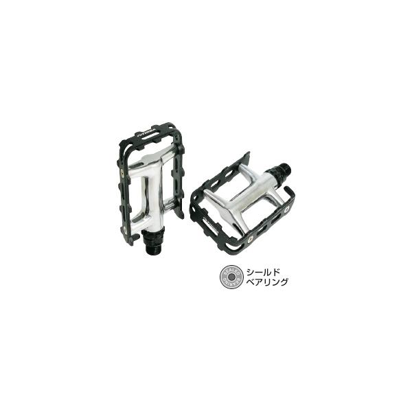 オールラウンドに使える薄型軽量両踏ペダル。付属のアダプターでトークリップを装着可能。■商品情報・アルミボディ＆ケージ・クロモリ9/16°アクスル・リフレクター、スペーサー付属・サイズ：L 95×W 64×H 22mm・重量：267g /ペア...