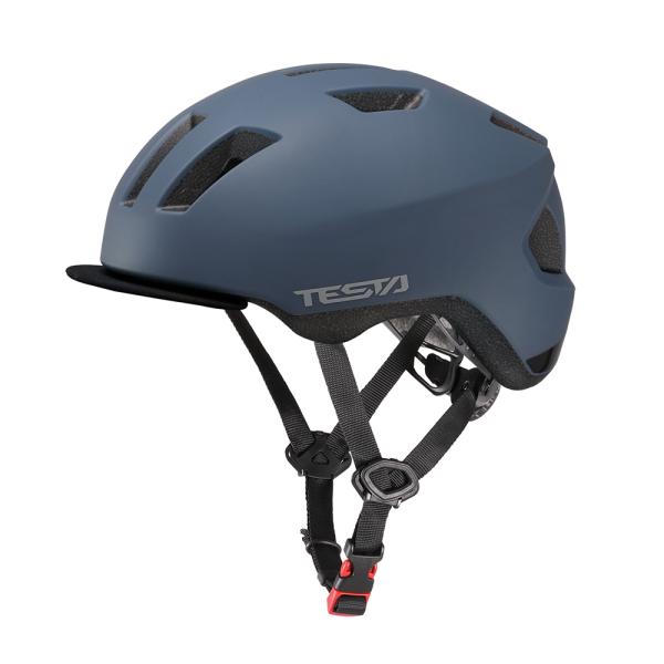 ■商品紹介・日々の移動からアクションシーンまで、体も動きも大きくなってくる絶賛成長中のキッズに最適！・バイザースタイルのフリーライドモデル。・軽量で首への負担が少ないソフトシェル。・インモールド設計によりヘルメットとシェルが一体化。軽量でコ...