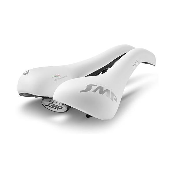 ■商品紹介・SELLE SMPを初めて導入する方におススメのモデルで最も安価なサドルです。・豊富なパッドで、長距離も安心。お求めやすい価格でSMPの機能を体感できます。・汚れや擦れに強い表皮素材は、日頃のお手入れも簡単。クロスバイクに最適で...