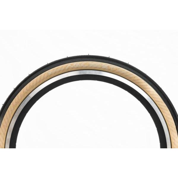 ■商品情報・圧倒的なオールラウンダータイヤ、アジリストに小径車用サイズが追加になりました！・圧倒的な転がりの軽さを保持しながら、高い耐パンク性能とグリップ力、しなやかさをも同時に実現する究極のバランス『Panaracer Ratio』を体現...