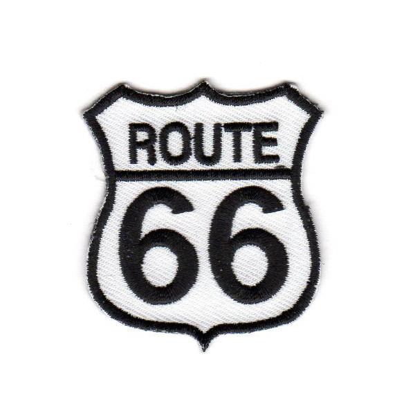 お子様から大人向けまで多ジャンルに渡り、豊富な柄を取り揃えています。  税込２００円均一のお手頃価格！！