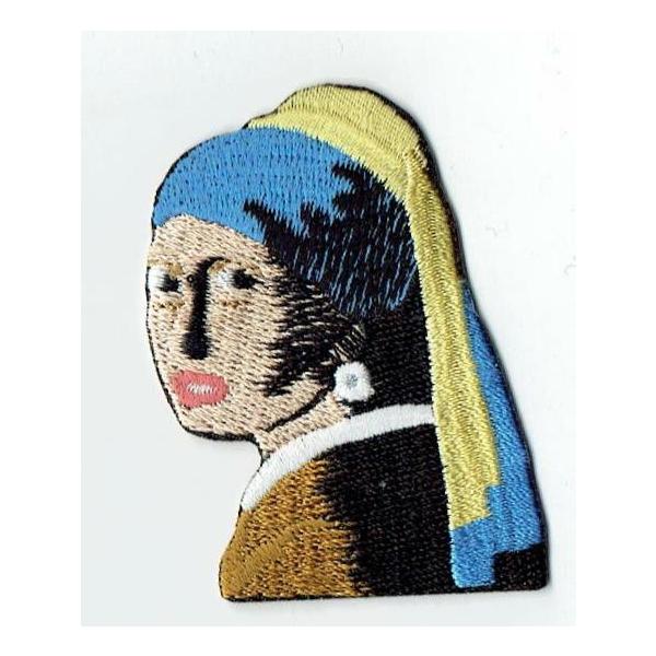 お子様から大人向けまで多ジャンルに渡り、豊富な柄を取り揃えています。  税込２００円均一のお手頃価格！！