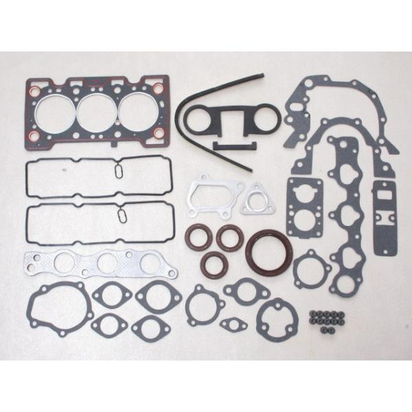 スズキ F6A 後期ツインカムターボ用 ガスケットキットスズキ F6A 後期ツインカムターボ用 ガスケットキットです。社外品です。ステムシールも含まれております。 内容物は画像からご判断ください。初期不良に限り返品をお受けいたします。