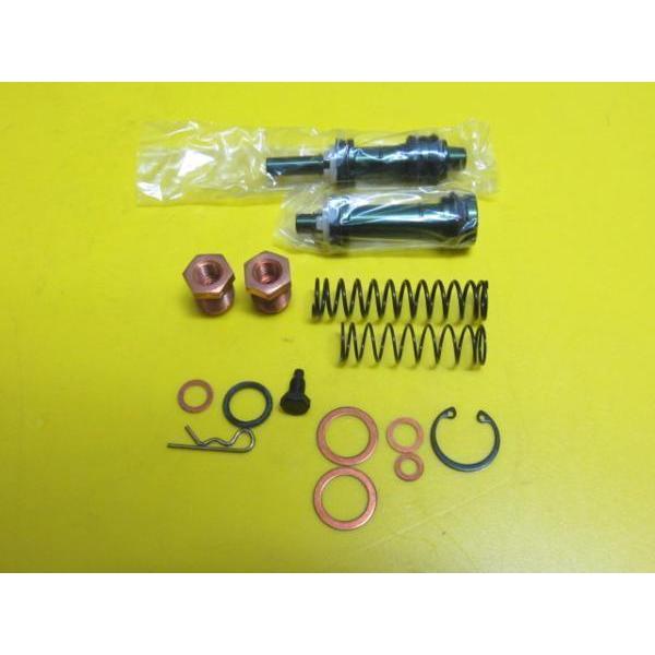 カローラ KE70 TE71 TE70用ブレーキマスターシリンダーOHキットです。    サイズは13/16です。 国産メーカー製です。レストアにいかがでしょうか。※初期不良に限り返品をお受けいたします。