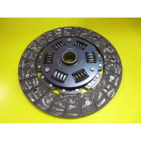 アイシン製 ジャパン GC210 用 クラッチディスクアイシン製ですので純正同等品です。新品です。GC210/GC211のL20ETに適合します。※画像はサンプルです。※初期不良に限り返品をお受けいたします。