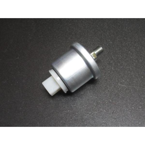 スカイライン BCNR33 RB26DETT オイルプレッシャースイッチ です。日本製です。新品です。※初期不良に限り返品をお受けいたします。