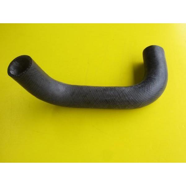 カローラ KE20 KE25 用 ラジエターホース ロアカローラ KE20 KE25 用 ラジエターホース ロアです。新品です。部品番号は90916-01094です。適合は部品番号からご確認ください。※初期不良に限り返品をお受けいたします。