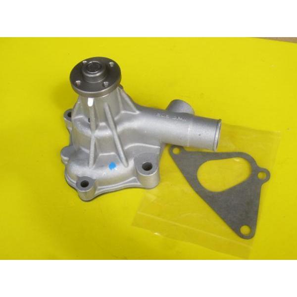 ダイナ RU10 RU12 RU15 RU20 RU30 5R 用 ウォーターポンプ です。75年4月以降の車両に適合します。日本製新品です。※初期不良に限り返品をお受けいたします。